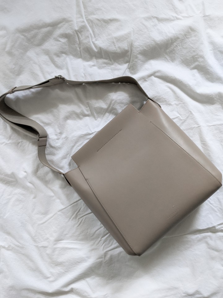 Review | The Everlane Form Bag – Goblin Shark
